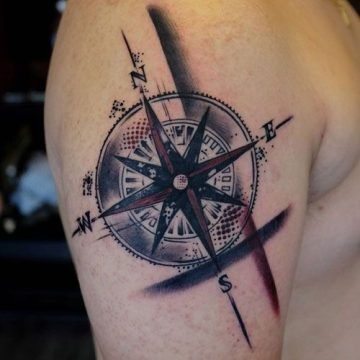 The Symbolic Depth and significance of Compass Tattoos : 25 Distinctive ...